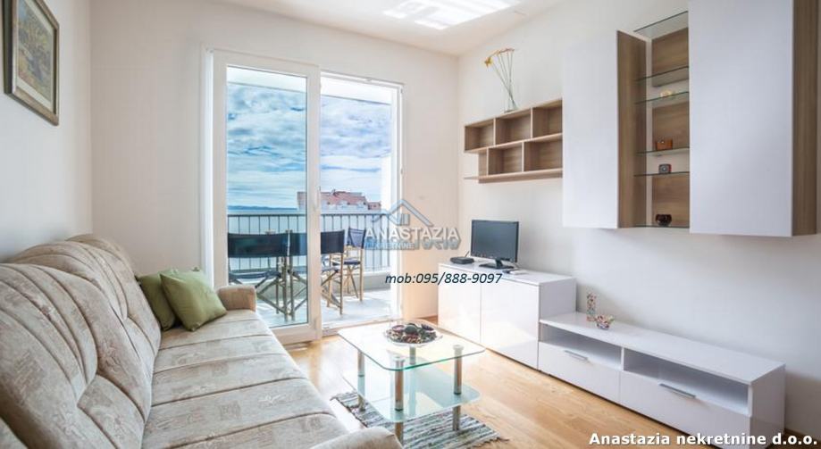 SPLIT TRSTENIK (NOVOGRADNJA) JEDNOSOBAN NOVO OPREMLJEN STAN 42M2 ...