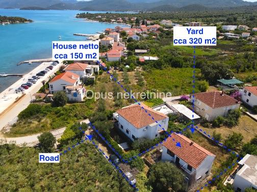 SRESER, PELJEŠAC- kuća s okućnicom uz more (video) (prodaja)