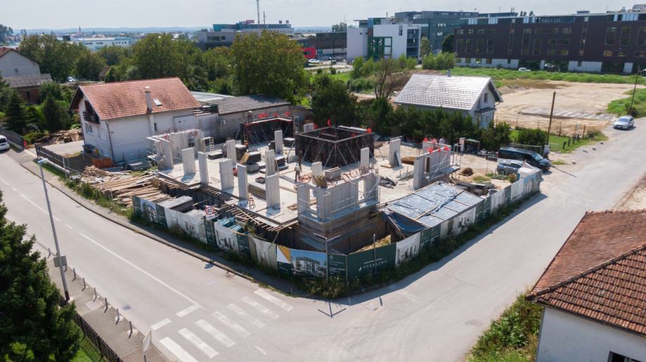 Stambena zgrada Buzin Meba Life