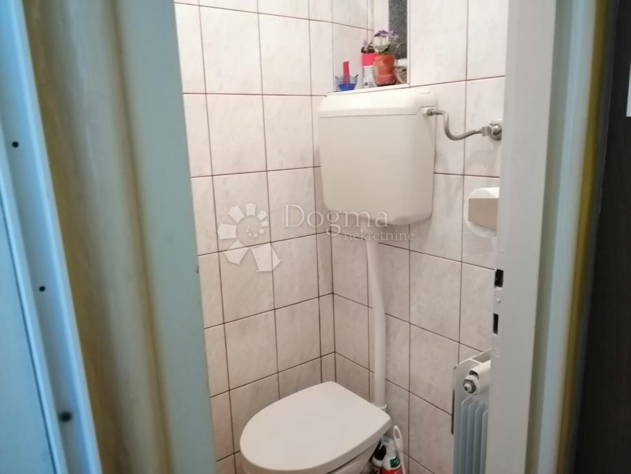 Stan 37m2-suteren -Kvatrić!! (prodaja)