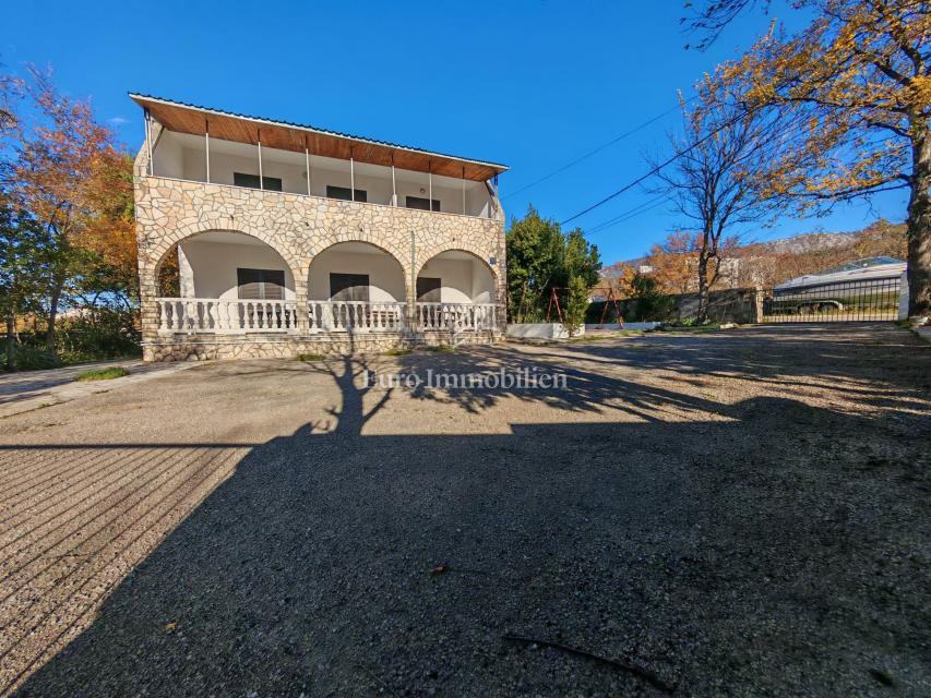 Stan za adaptaciju 81m2 (prodaja)