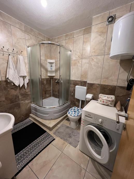 Stan: Dragovode,Split, 50.00 m2 - JEDNOSOBAN - OD 25.08. NA DUŽE ...