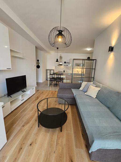 Stan:Karlovac,66 m2, novogradnja s vrtom i vanjskim parkirnim mjestom ...