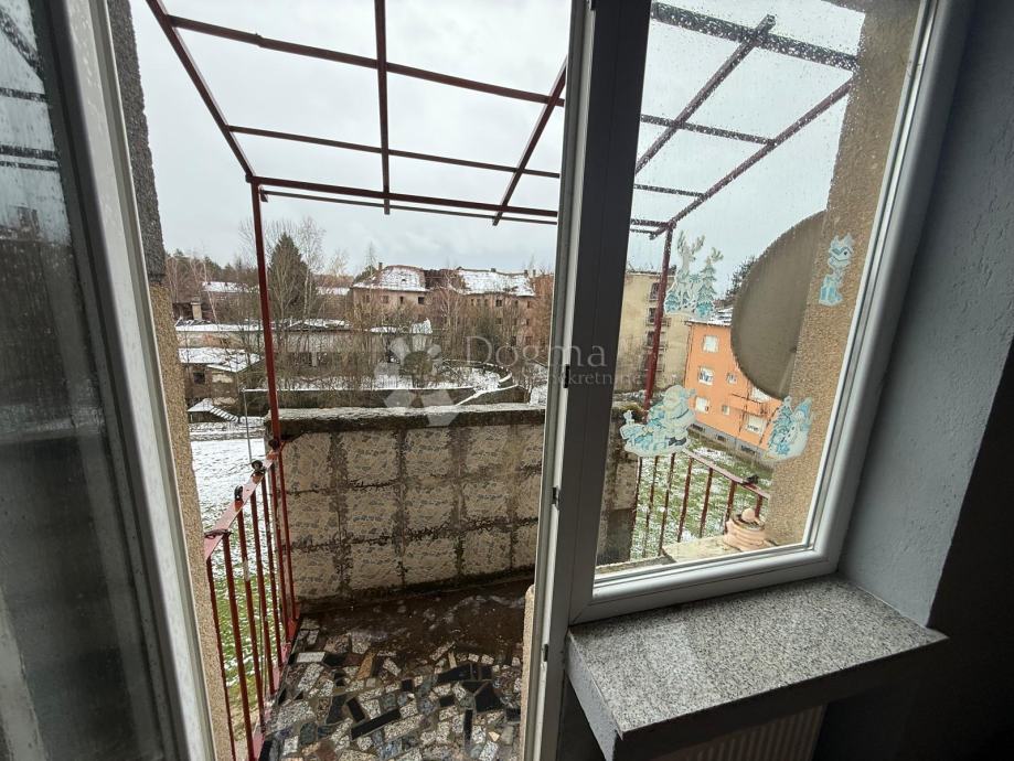 STAN LIČKI OSIK GOSPIĆ (prodaja)