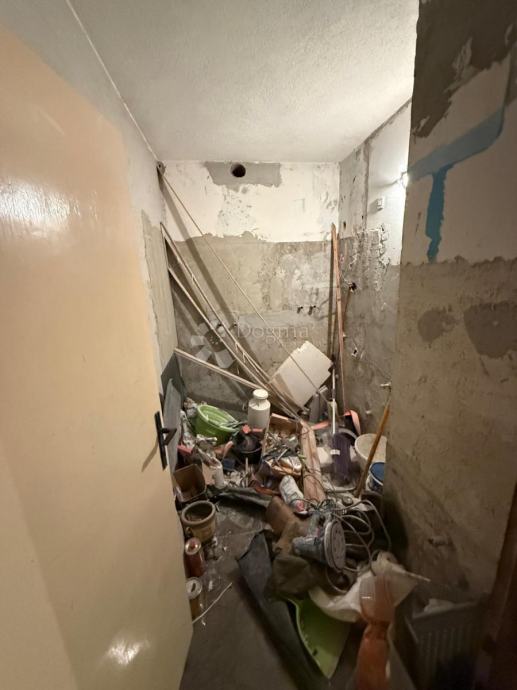 STAN LIČKI OSIK GOSPIĆ (prodaja)