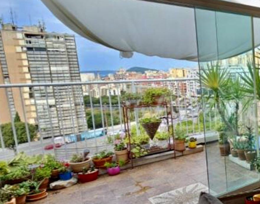 Stan,Mertojak,Doverska ul,4k, 80m, trosoban s terasom (prodaja)