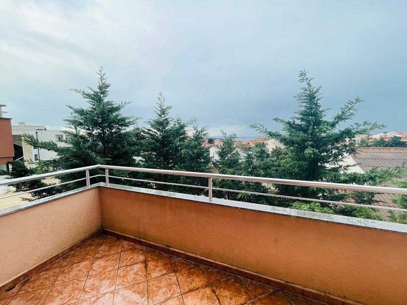 Stan: Novalja, 37.00 m2, 2-sob, velika terasa, pogled (prodaja)