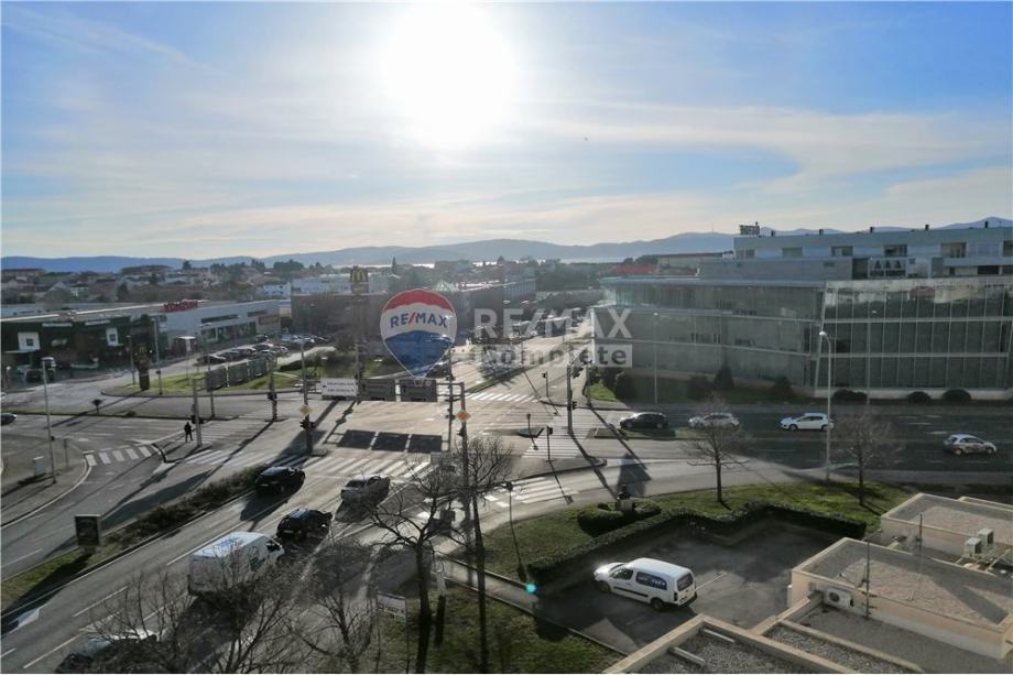 STAN NA ODLIČNOJ LOKACIJI-66 m2- BULEVAR,ZADAR (prodaja)