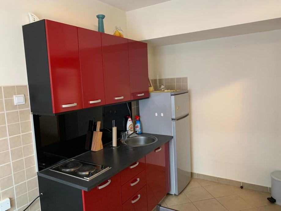 Stan: Osijek 38 m2, uži centar grada (iznajmljivanje)