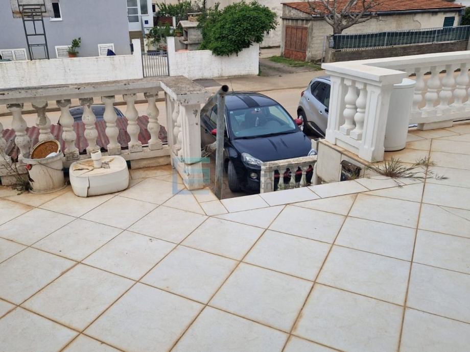 Stan prodaja Zadar, Borik 63,08 m 2, prizemlje+suteren (prodaja)