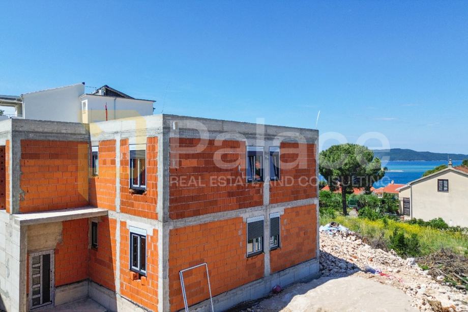 Stan na prvom katu novogradnje s pogledom na more, Brodarica, 70 m2 (prodaja)