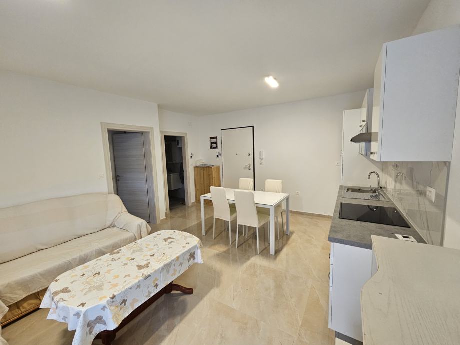 Stan: Pula, 50.00 m2, novogradnja, dugoročni najam (iznajmljivanje)