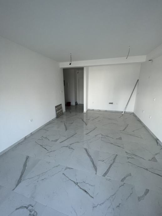 Pula, 50.00 m2, novogradnja useljivo odmah Garaža, (prodaja)