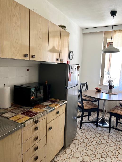 Stan: Rijeka, 60.00 m2 (iznajmljivanje)