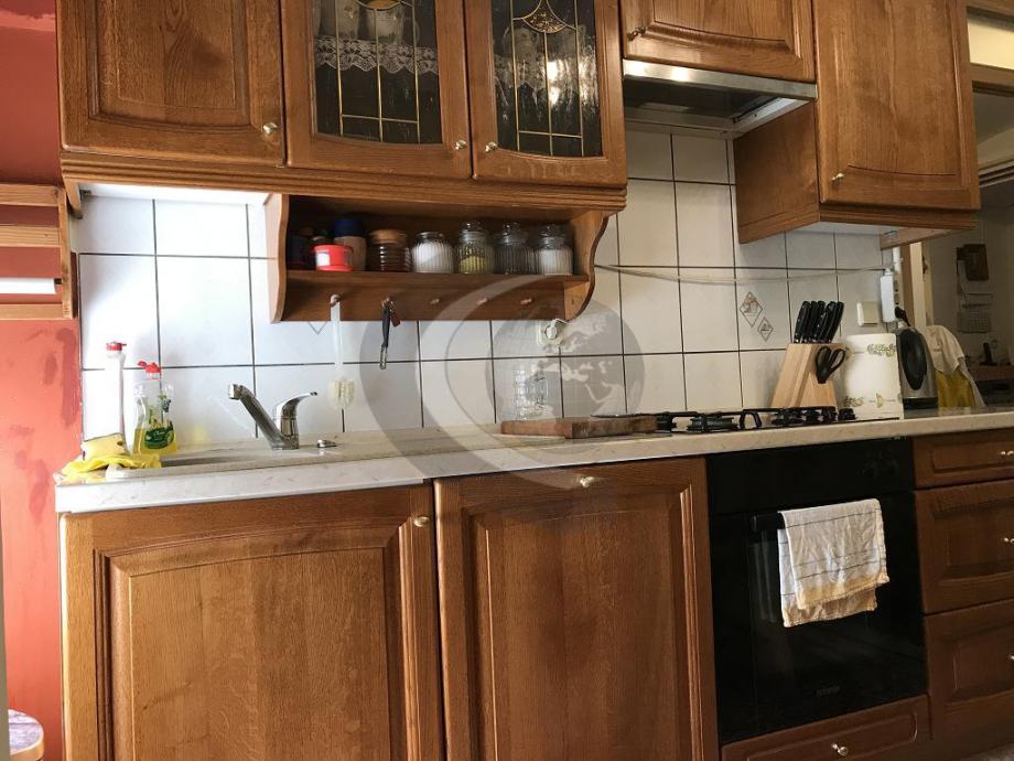 Rijeka Centar gradska tržnica stan 80 m2 1. kat 2S+DB. Novo! (prodaja)