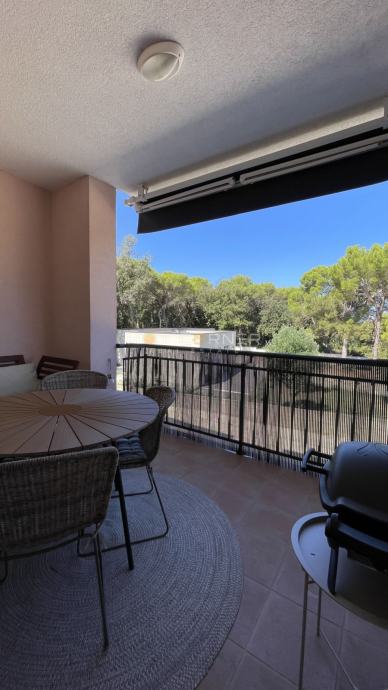 Novi stan u Rovinju, 400m do plaže (prodaja)