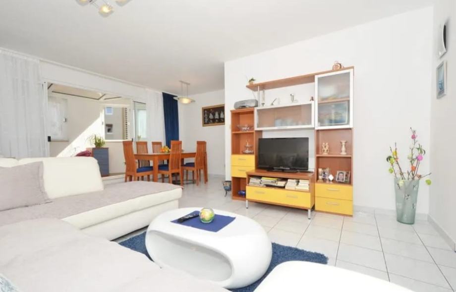 Stan: Split, 100.00 m2 - BLATINE - NA DUGOROČNO (iznajmljivanje)