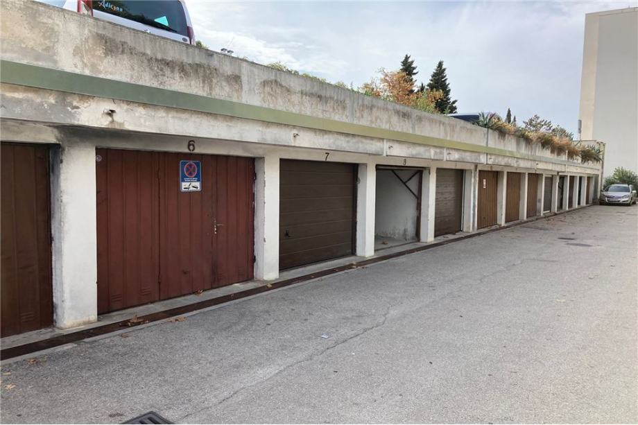 Stan, Split, 2-sobni, Kocunar 60m2+10m2 balkon (prodaja)