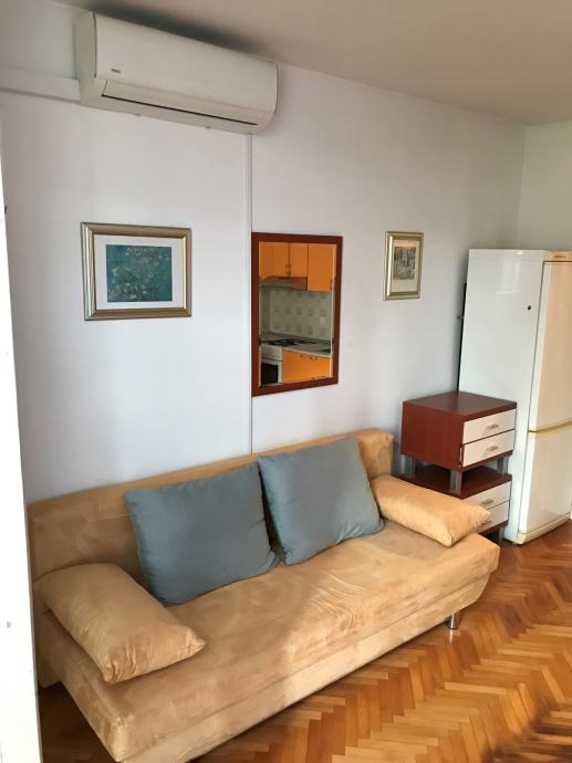 Stan: Split, Blatine, stan, dugoročni najam (iznajmljivanje)