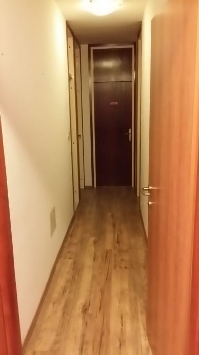 Stan: Split, 3S, Blizina KAMPUSA, LUX, DUŽI NAJAM, terasa POGLED MORE ...