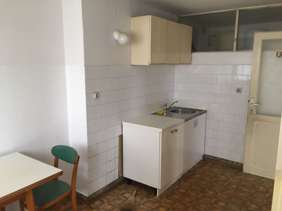 Stan: Split - Gripe - Osječka 5 (prodaja)