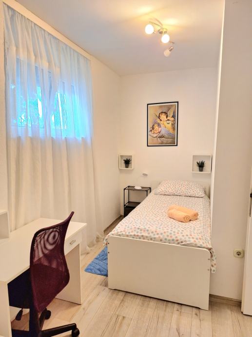 Stan: Split, 62.00 m2 (iznajmljivanje)