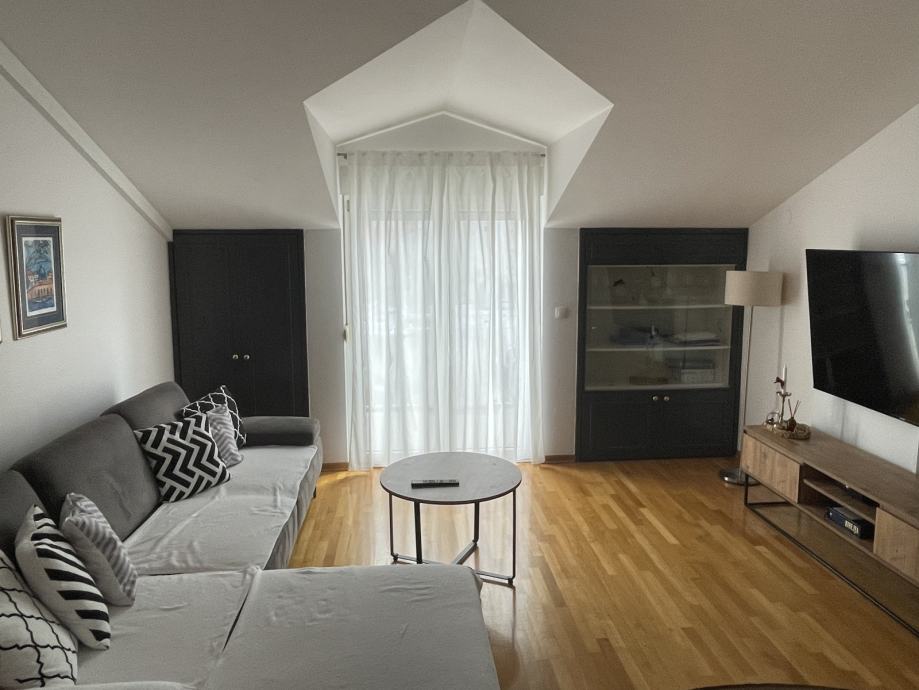 Stan: Split, Brda 73.00 m2 (iznajmljivanje)