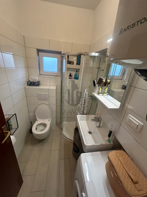 Stan: Split, Brda - 65m2 - balkon (prodaja)