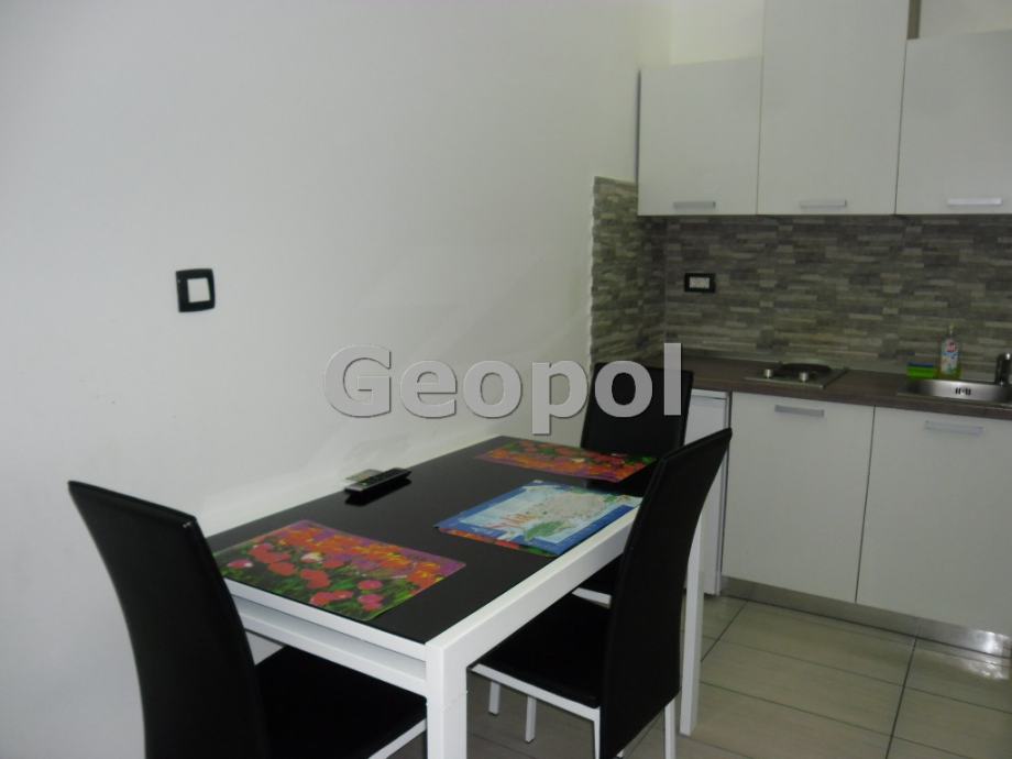 Stan: Split, centar - blizu HNK, fakulteta, 30 m2, lijepo i povoljno ...