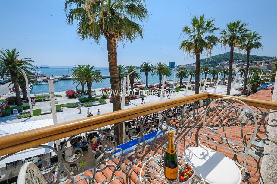 Stan: Split , Centar Dioklecijanova palača, 50 m2 (iznajmljivanje)