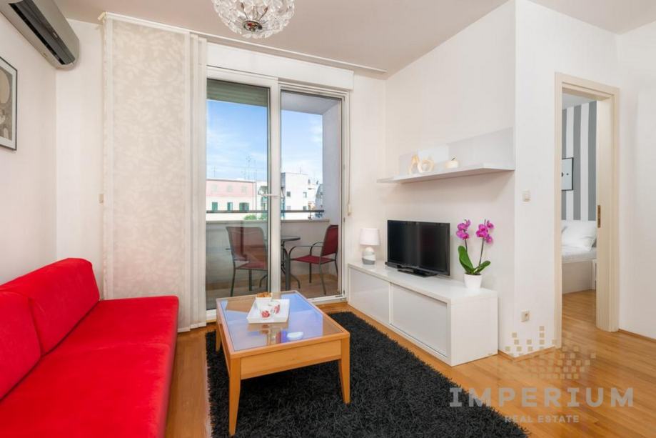 Stan: Split, CENTAR, DO LJETA!!! (iznajmljivanje)