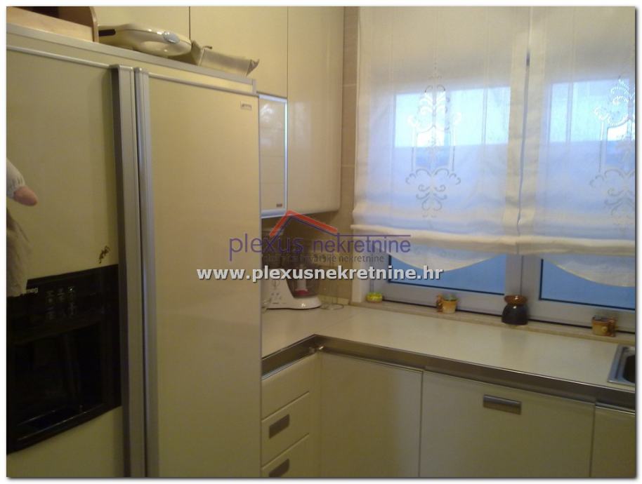 Stan: Split, Firule, 67.22 m2 (prodaja)