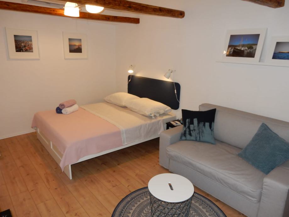 Stan: Split, Grad-35 m2 (prodaja)