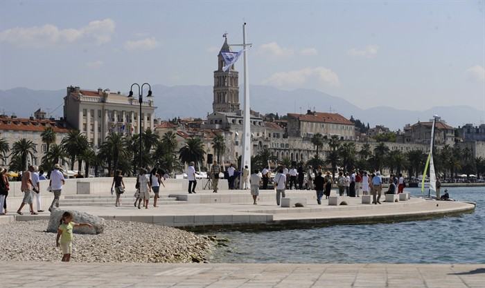 ***Stan: Split - GRAD- -RIVA _MATEJUŠKA pov. 97 m2 (prodaja)