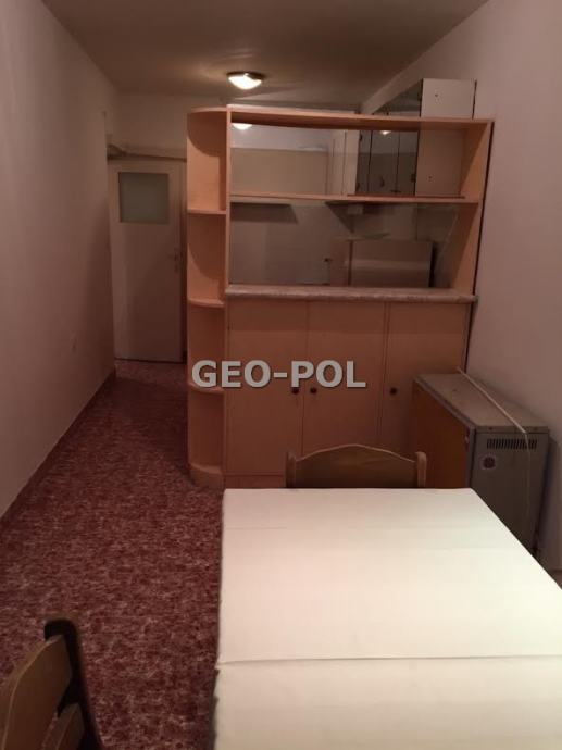 Stan: Split, Velebitska, 56 m2 (prodaja)