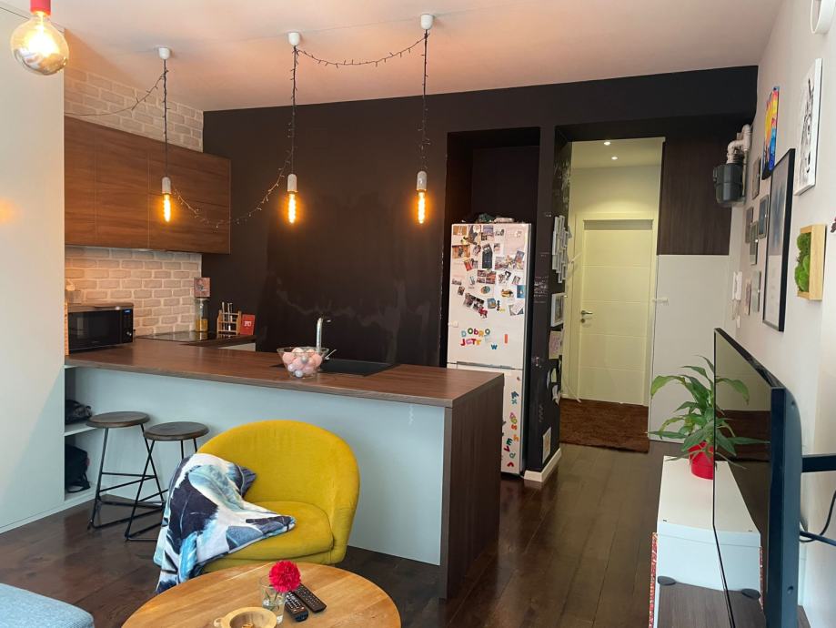 Stan, Trešnjevka, 2-sobni 42.5 m2 (prodaja)