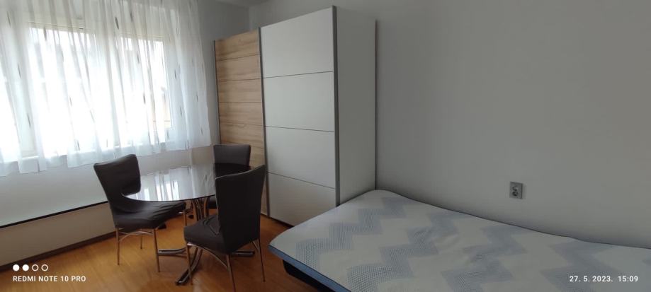 Stan Trnje 30 m2 (iznajmljivanje)