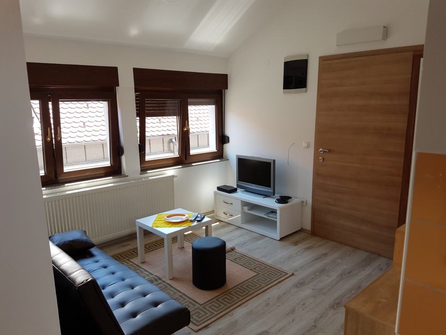 Stan: Varaždin, 30 m2, novogradnja (iznajmljivanje)