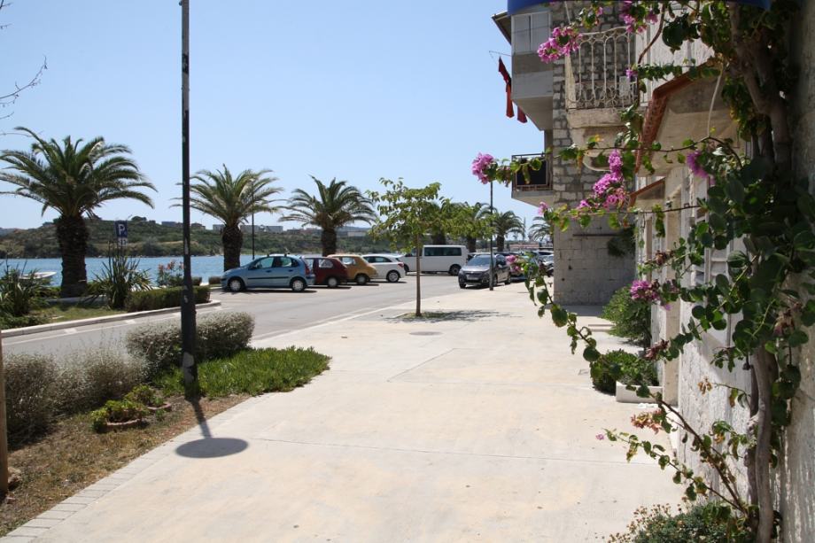 Garsonjera-novo-opremljeno: 150 EUR. Solin-Vranjic, 18m2 (1-2 osobe ...