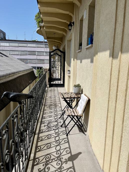 Stan: Zagreb (Cvjetni trg), balkon, luksuzan, 40.00 m2 (iznajmljivanje)