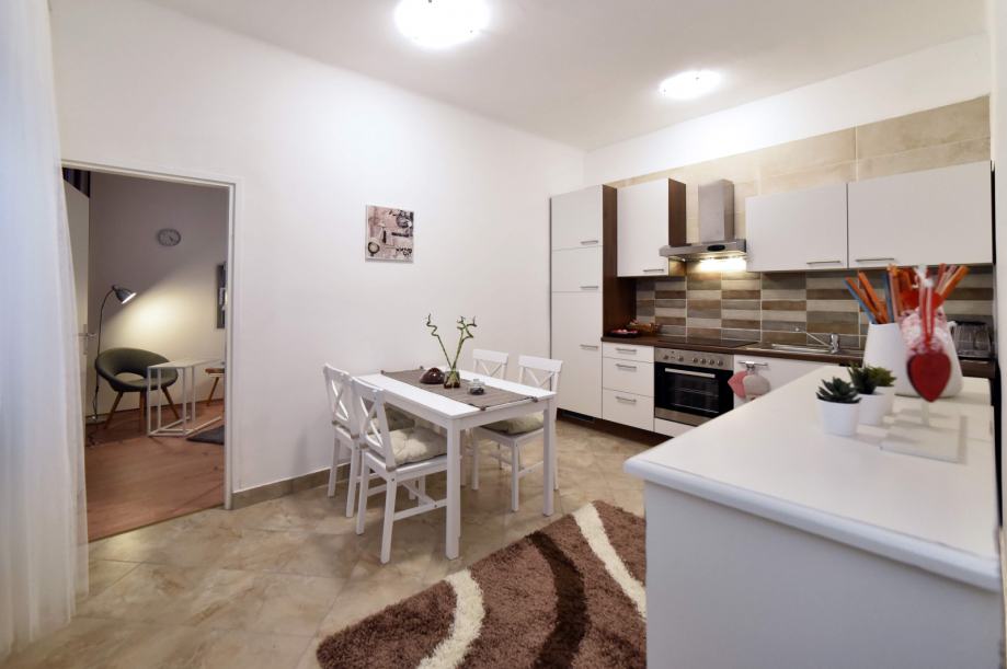 Stan: Zagreb (Donji grad), 45.00 m2 (iznajmljivanje)