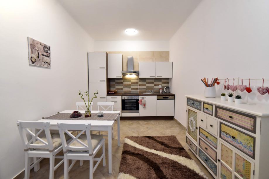 Stan: Zagreb (Donji grad), 45.00 m2 (iznajmljivanje)