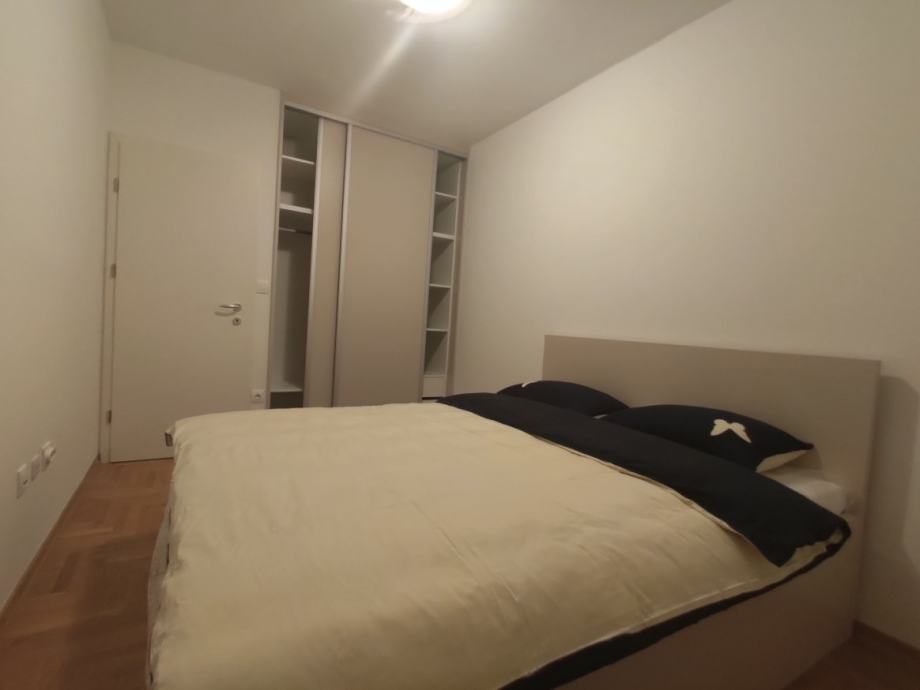 Zagreb (Lovinčićeva ulica), 48m2, 2-sobni, novogradnja, parking, 500 ...