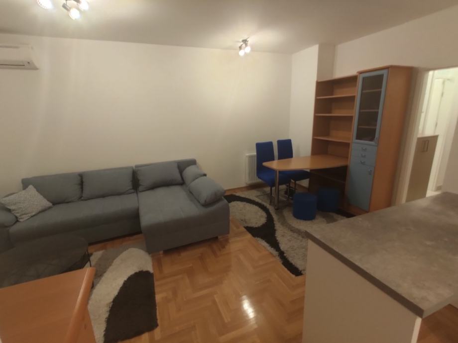 Zagreb (Lovinčićeva ulica), 48m2, 2-sobni, novogradnja, parking, 500 ...