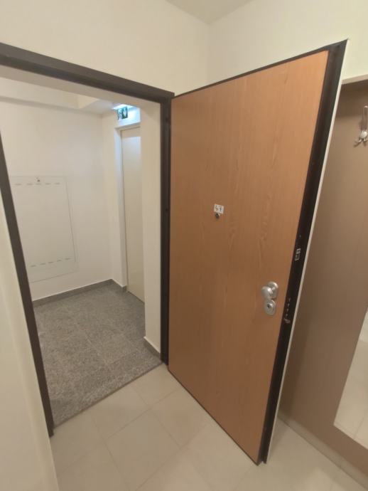 Zagreb (Lovinčićeva ulica), 48m2, 2-sobni, novogradnja, parking, 500 ...