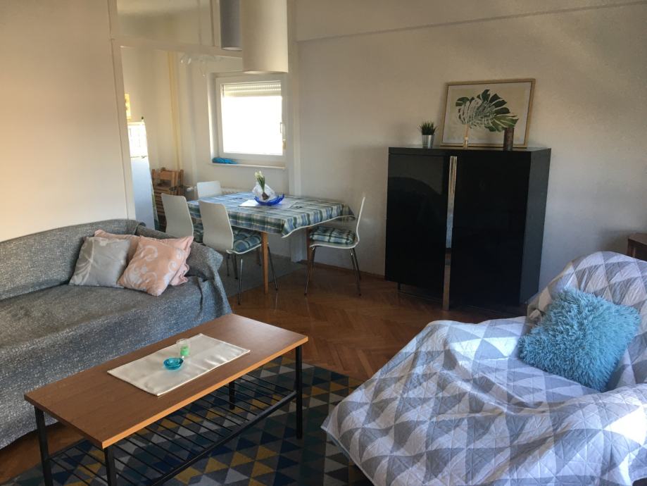 Stan: Zagreb (Folnegovićevo naselje),65.00 m2 Svijetao stan s pogledom ...