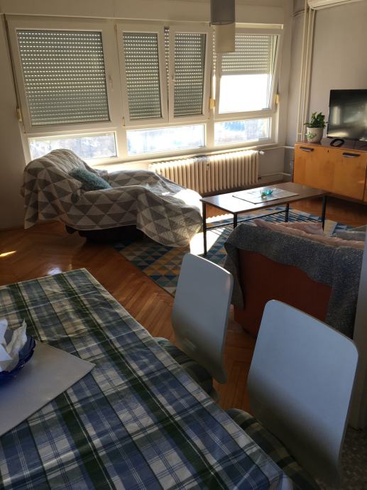 Stan: Zagreb (Folnegovićevo naselje),65.00 m2 Svijetao stan s pogledom ...