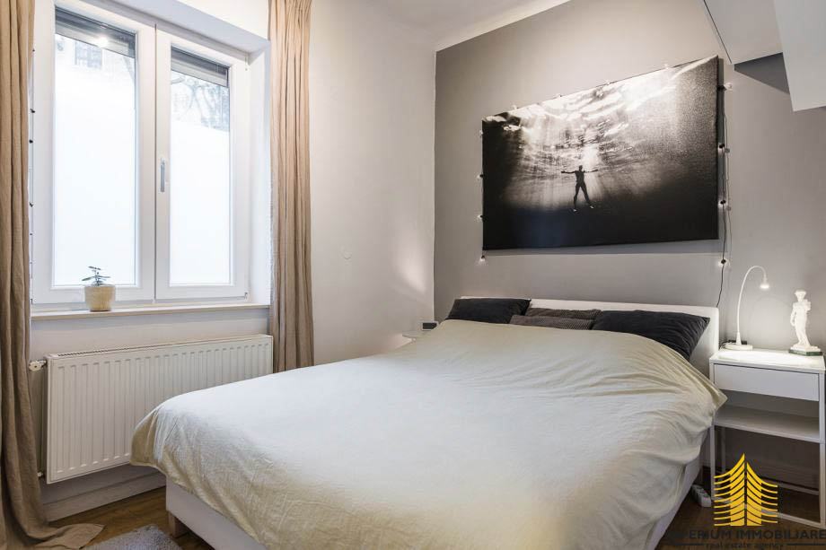 Stan: Zagreb (Kaptol), 32.00 m2 (prodaja)