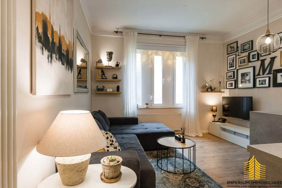 Stan: Zagreb (Kaptol), 32.00 m2 (prodaja)