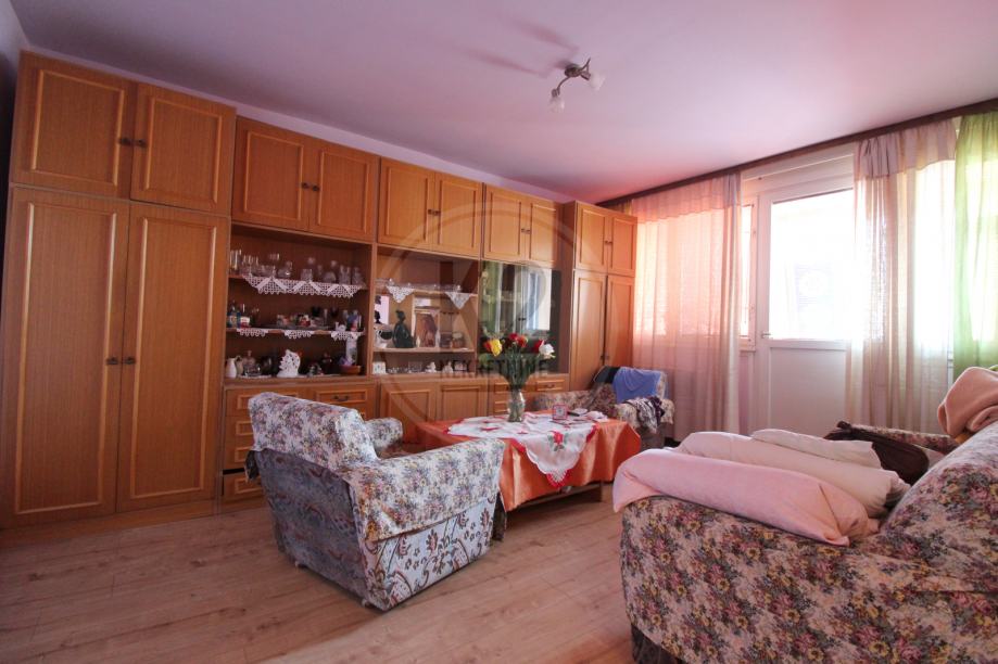 Stan: Zagreb (Kruge), 75.00 m2 (prodaja)